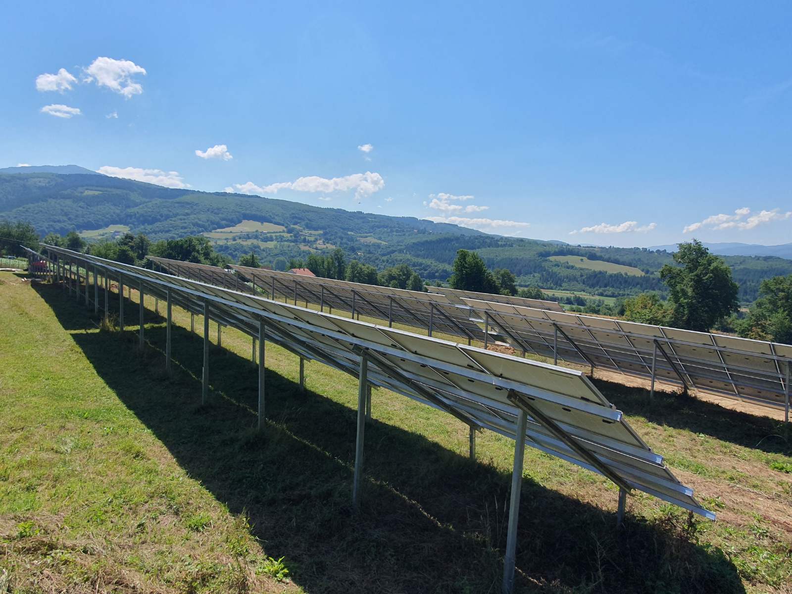 Tuzla: solarne elektrane snage 56 MW - solarno.net